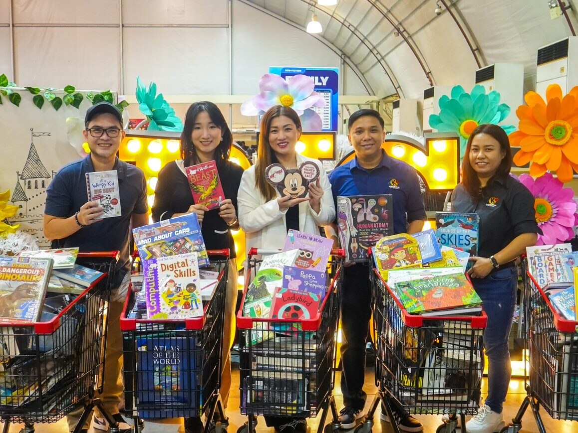 The Big Bad Wolf Roars with Generosity, Donating 150 Books to ABS CBN Foundation - ABS-CBN ...