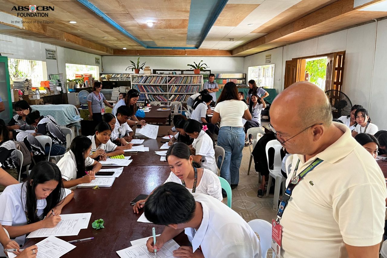 Programa Genio Empowers Grade 12 Students in Iloilo to Overcome ...